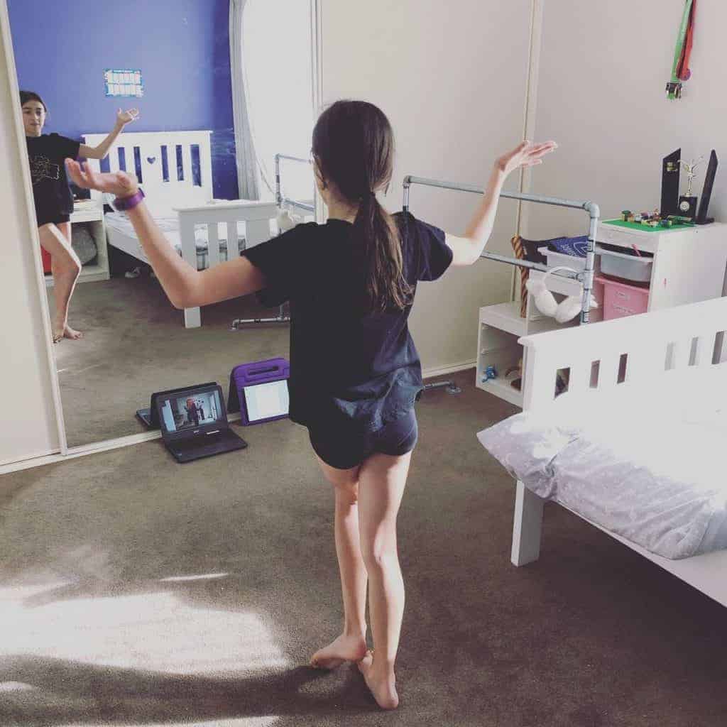 The Best Dance & Ballet Themed Bedroom Decor, Accessories & Ideas