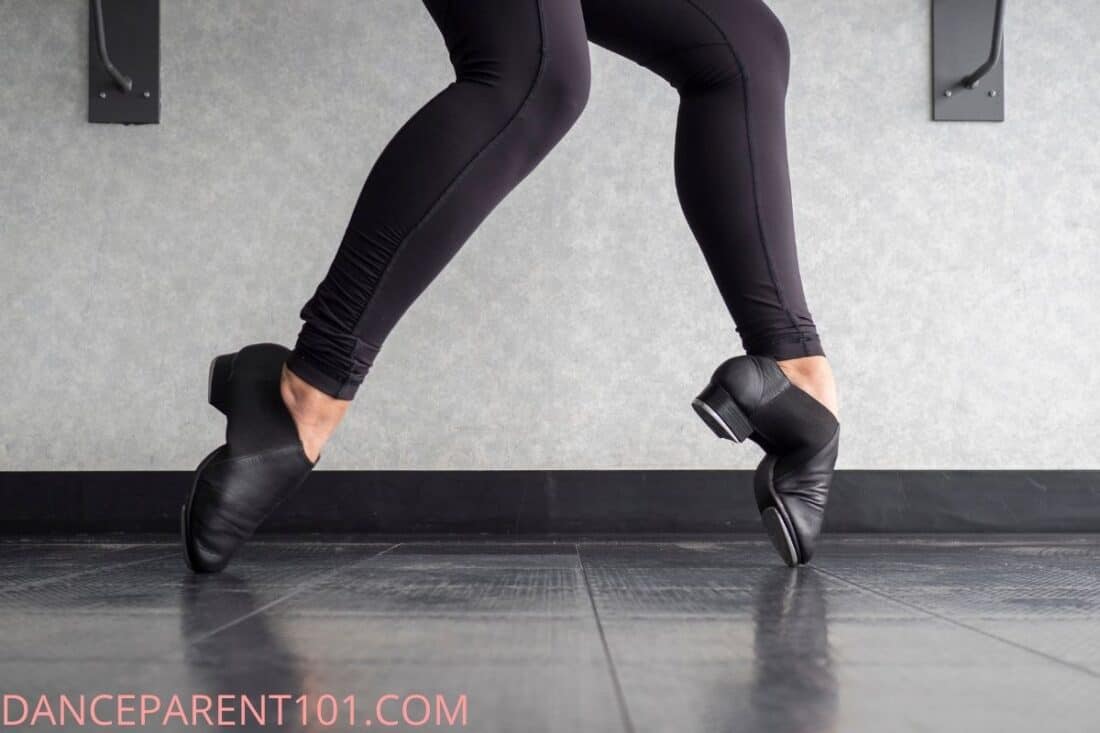 How to Choose the Right Shoes for Tap Dance Classes?